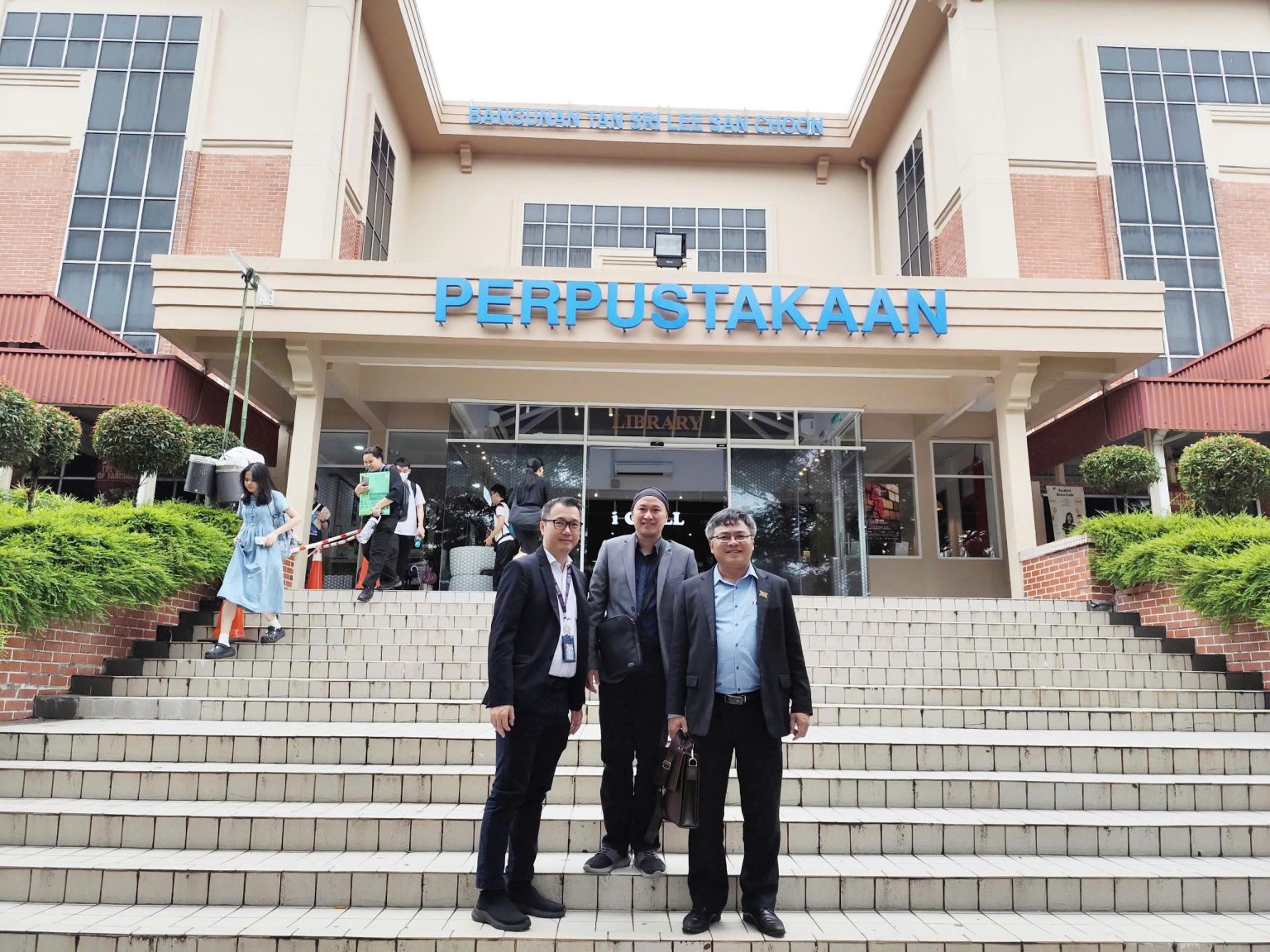 Mien Dong Innovative Technology University (MIT Uni.) Broadens Horizons ...