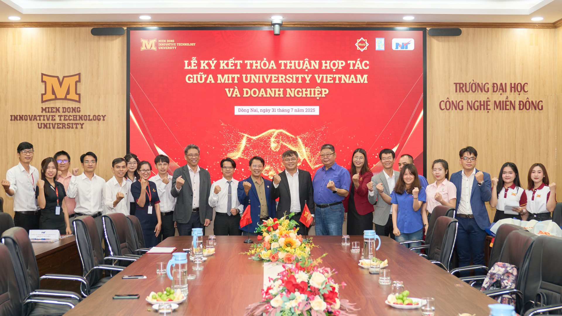 Trường Đại Học Công Nghệ Miền Đông Và Các Doanh Nghiệp Ký Kết Hợp Tác ...
