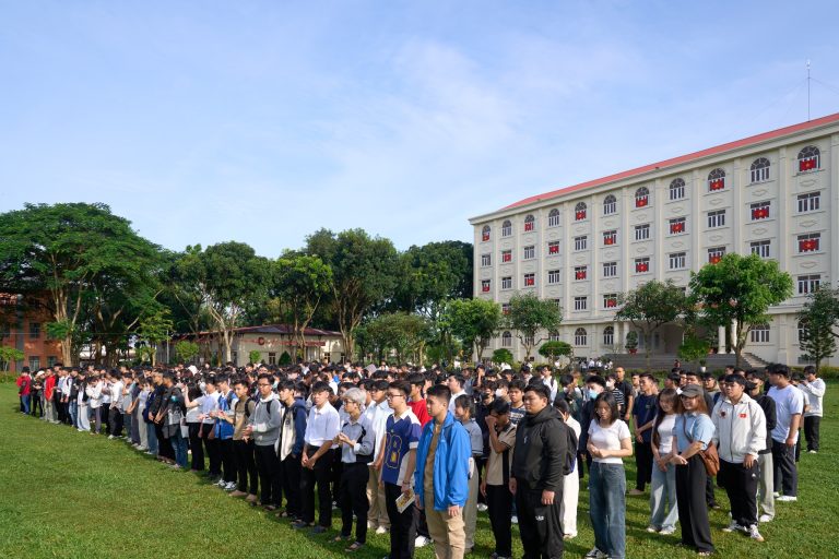 MIT Uni. Chào đón Tân Sinh Viên K25 Trong Tuần Lễ định Hướng - Trường ...